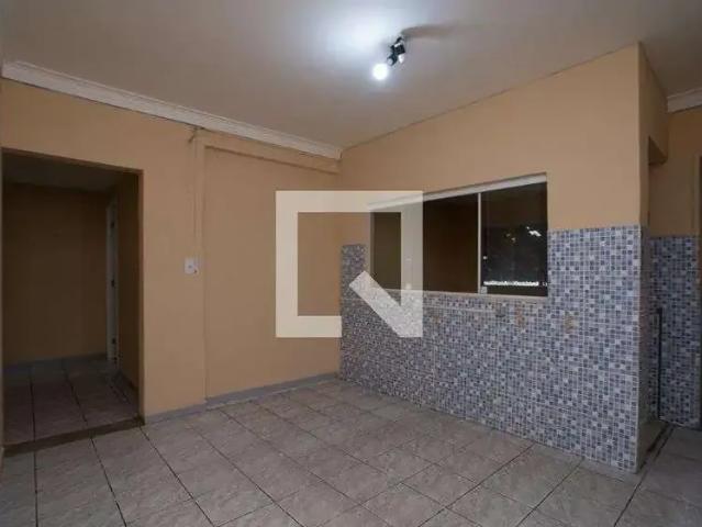 Casa / Sobrado para Locação em Guarulhos/SP Jardim Cocaia 4 Quartos