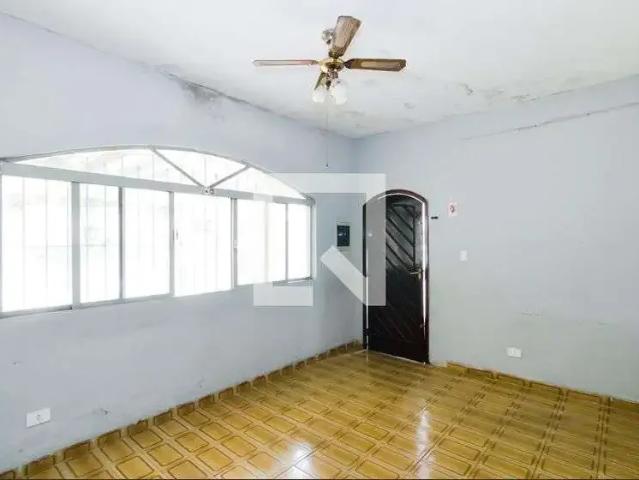 Casa / Sobrado para Locação em Guarulhos/SP Jardim Cocaia 2 Quartos