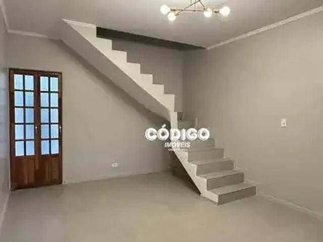 Casa / Sobrado para Locação em Guarulhos/SP Jardim Cocaia 2 Quartos