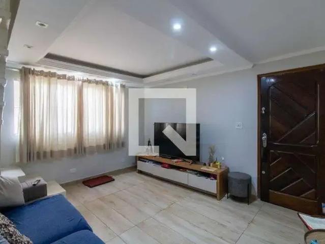 Casa / Sobrado para Locação em Guarulhos/SP Jardim Cocaia 3 Quartos