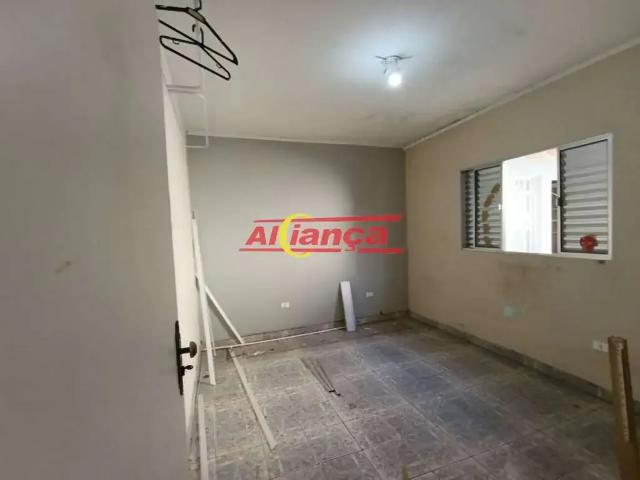 Casa / Sobrado para Locação em Guarulhos/SP Jardim Dona Meri 2 Quartos