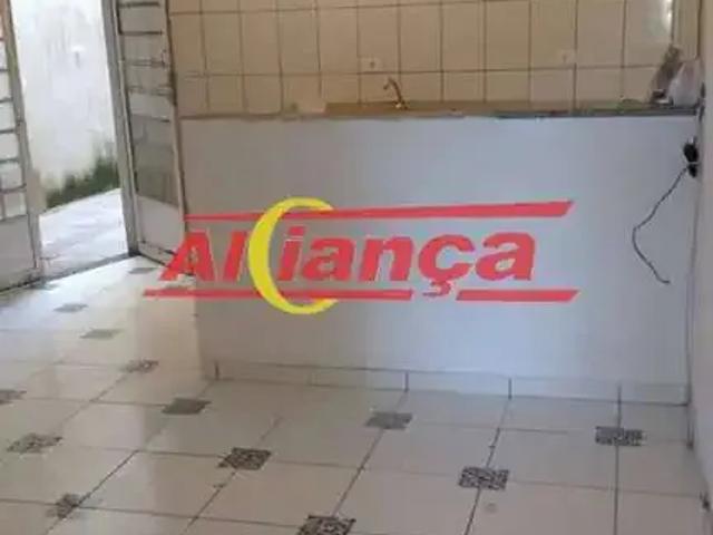 Casa / Sobrado para Locação em Guarulhos/SP Jardim Doraly 1 Quartos