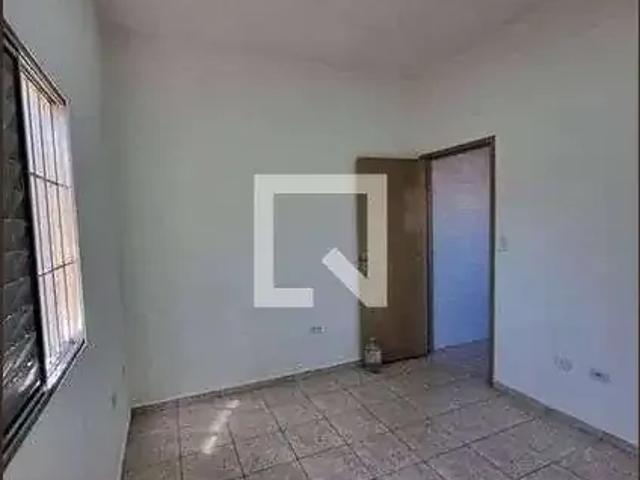 Casa / Sobrado para Locação em Guarulhos/SP Jardim Las Vegas 2 Quartos