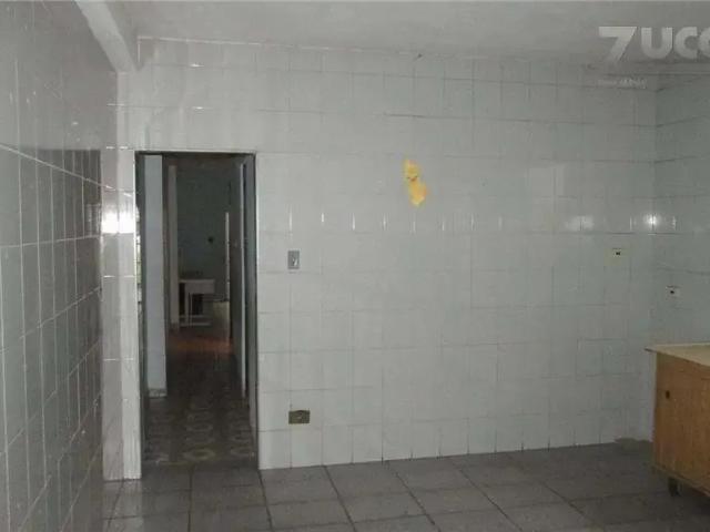 Casa / Sobrado para Locação em Guarulhos/SP Jardim Pinhal 2 Quartos