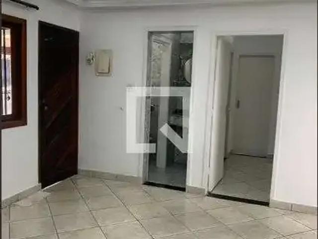 Casa / Sobrado para Locação em Guarulhos/SP Jardim Presidente Dutra 3 Quartos