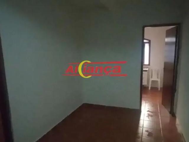 Casa / Sobrado para Locação em Guarulhos/SP Jardim Presidente Dutra 1 Quartos