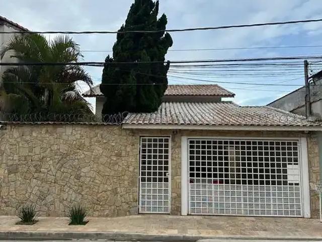 Casa / Sobrado para Locação em Guarulhos/SP Jardim Presidente Dutra 4 Quartos