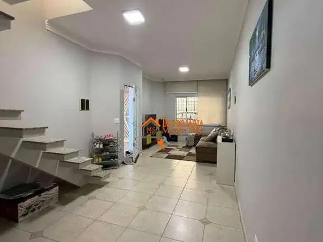 Casa / Sobrado para Locação em Guarulhos/SP Jardim Rosana 3 Quartos