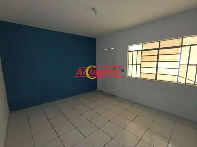 Casa / Sobrado para Locação em Guarulhos/SP Jardim São Domingos 1 Quartos