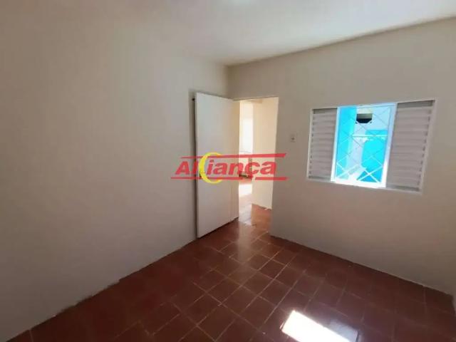 Casa / Sobrado para Locação em Guarulhos/SP Jardim São Francisco 1 Quartos