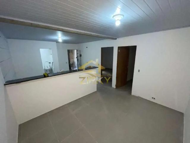 Casa / Sobrado para Locação em Guarulhos/SP Jardim Santa Beatriz 2 Quartos