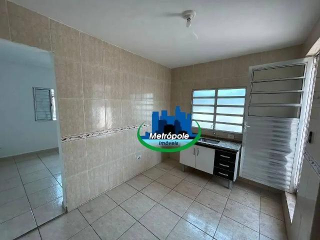 Casa / Sobrado para Locação em Guarulhos/SP Jardim Santa Emilia 1 Quartos