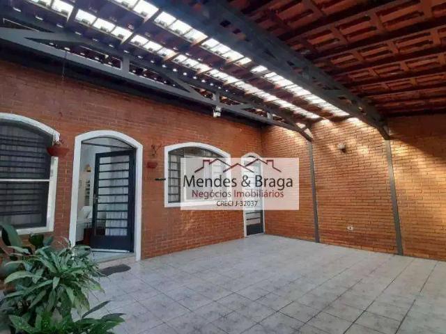 Casa / Sobrado para Locação em Guarulhos/SP Jardim Santa Francisca 3 Quartos