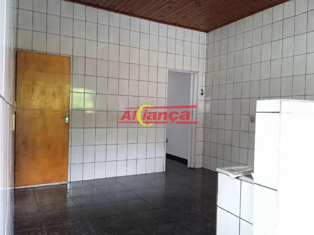 Casa / Sobrado para Locação em Guarulhos/SP Jardim Valéria 1 Quartos