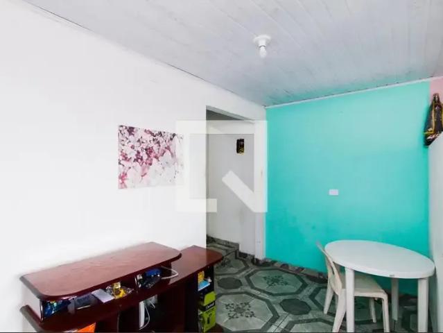 Casa / Sobrado para Locação em Guarulhos/SP Mikail II 1 Quartos