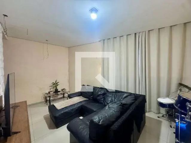 Casa / Sobrado para Locação em Guarulhos/SP Mikail II 3 Quartos