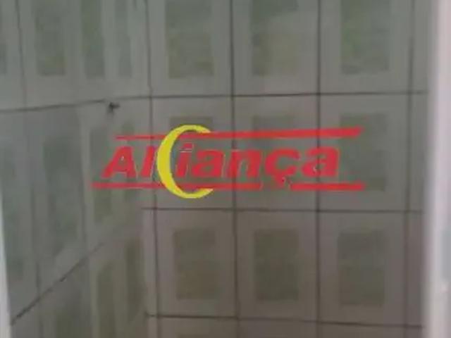 Casa / Sobrado para Locação em Guarulhos/SP Parque Maria Helena 1 Quartos