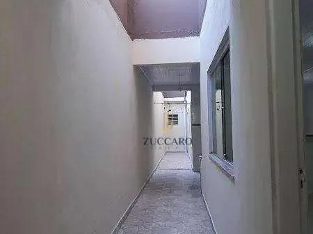 Casa / Sobrado para Locação em Guarulhos/SP Parque Continental I 2 Quartos