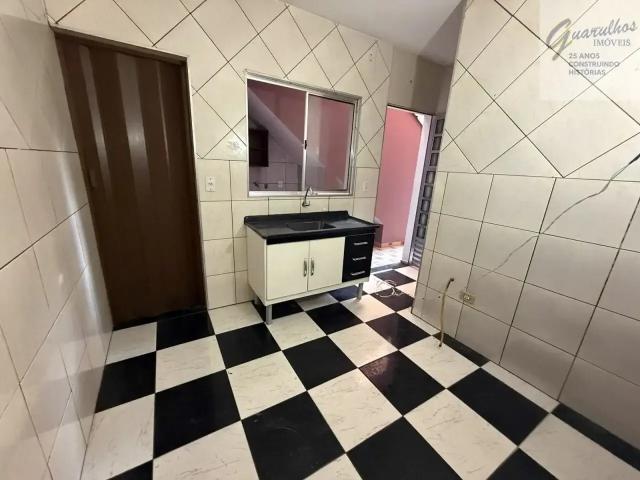 Casa / Sobrado para Locação em Guarulhos/SP Parque Continental 1 Quartos
