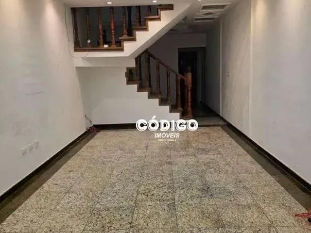 Casa / Sobrado para Locação em Guarulhos/SP Parque Renato Maia 3 Quartos