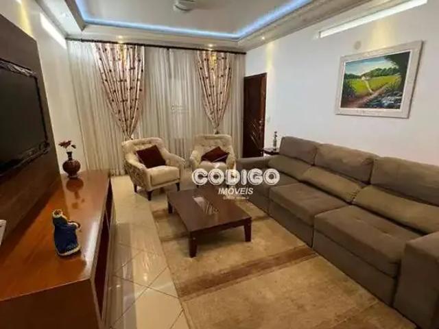 Casa / Sobrado para Locação em Guarulhos/SP Parque Santo Antônio 3 Quartos