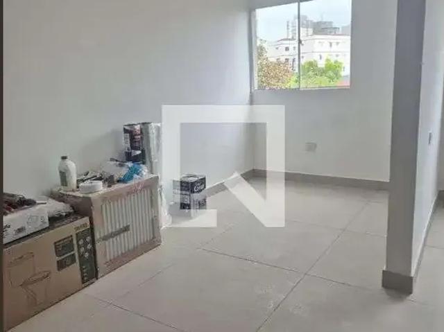 Casa / Sobrado para Locação em Guarulhos/SP Picanço 2 Quartos