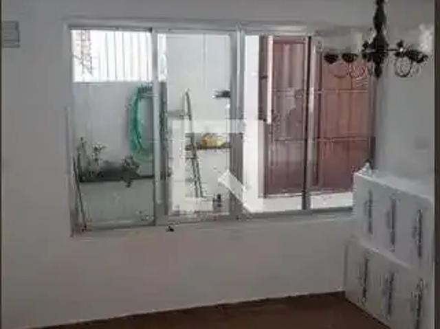 Casa / Sobrado para Locação em Guarulhos/SP Picanço 2 Quartos
