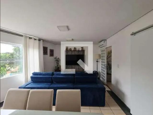 Casa / Sobrado para Locação em Guarulhos/SP Torres Tibagy 3 Quartos