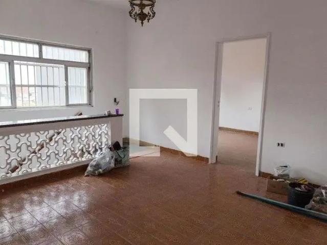 Casa / Sobrado para Locação em Guarulhos/SP Vila Augusta 3 Quartos