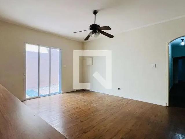 Casa / Sobrado para Locação em Guarulhos/SP Vila Augusta 3 Quartos