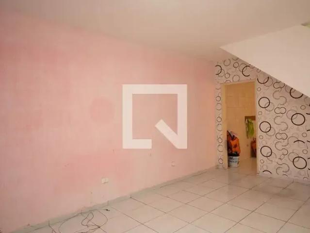 Casa / Sobrado para Locação em Guarulhos/SP Vila Augusta 3 Quartos