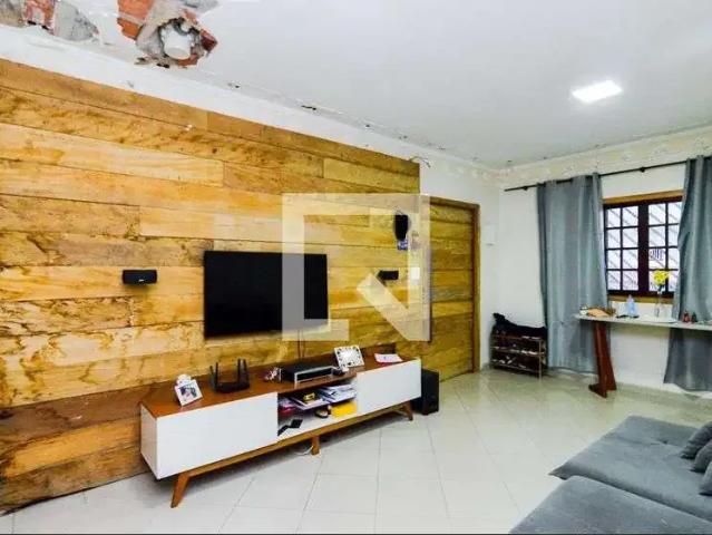 Casa / Sobrado para Locação em Guarulhos/SP Vila Augusta 3 Quartos
