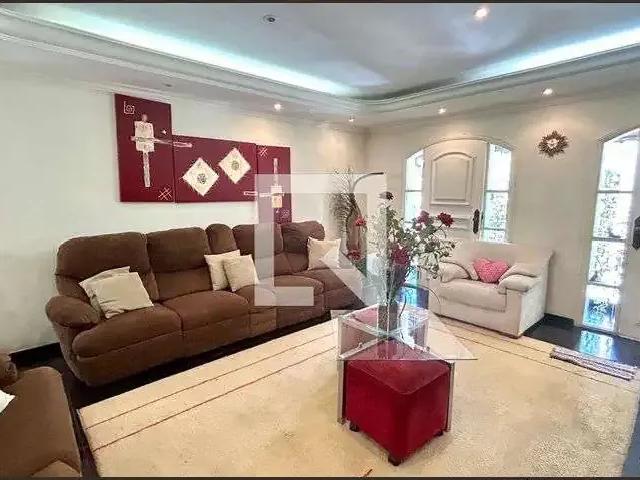 Casa / Sobrado para Locação em Guarulhos/SP Vila Augusta 4 Quartos