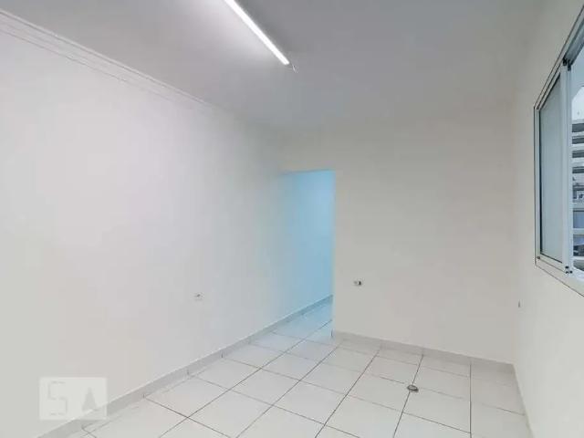 Casa / Sobrado para Locação em Guarulhos/SP Vila Barros 1 Quartos