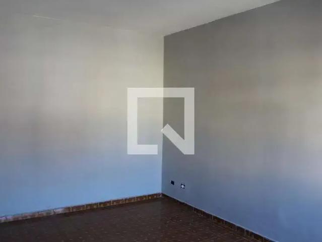 Casa / Sobrado para Locação em Guarulhos/SP Vila Bremen 2 Quartos