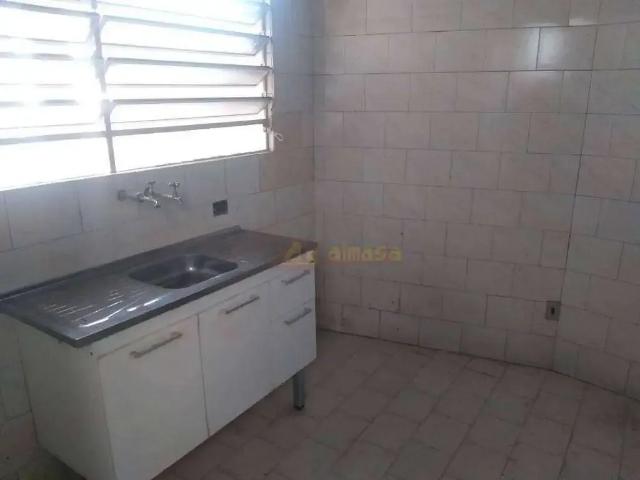 Casa / Sobrado para Locação em Guarulhos/SP Vila Capitão Rabelo 1 Quartos
