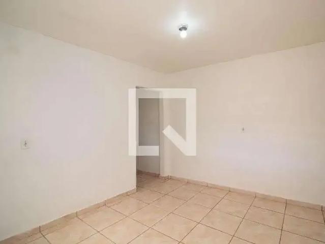 Casa / Sobrado para Locação em Guarulhos/SP Vila Fátima 2 Quartos