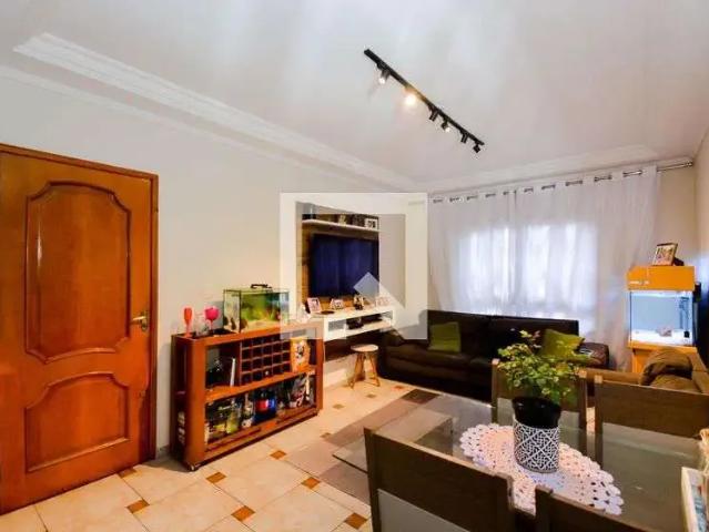 Casa / Sobrado para Locação em Guarulhos/SP Vila Galvão 3 Quartos
