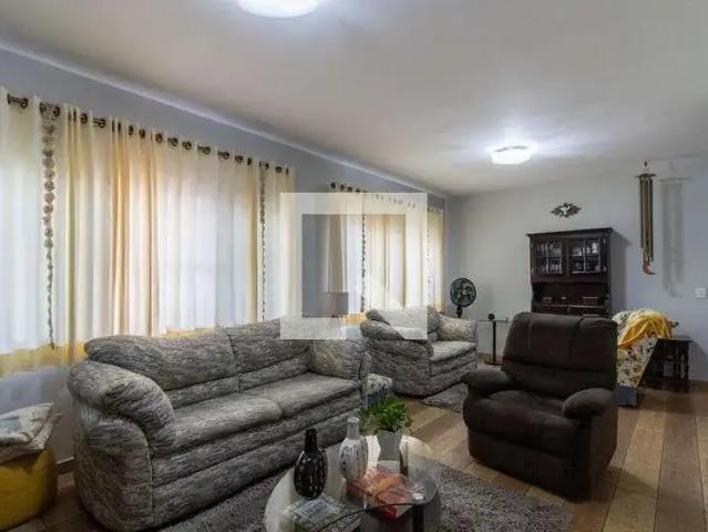 Casa / Sobrado para Locação em Guarulhos/SP Vila Hermínia 3 Quartos