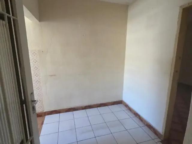 Casa / Sobrado para Locação em Guarulhos/SP Vila Leonor 1 Quartos