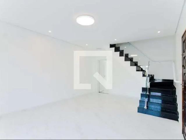 Casa / Sobrado para Locação em Guarulhos/SP Vila Miriam 3 Quartos