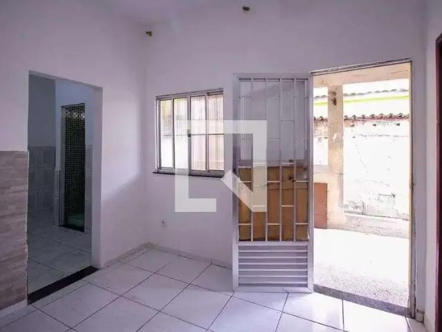 Casa / Sobrado para Locação em Guarulhos/SP Vila Rio de Janeiro 1 Quartos
