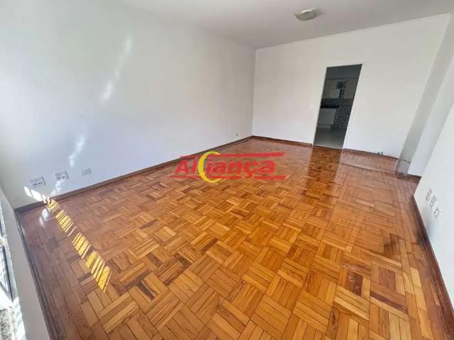 Casa / Sobrado para Locação em Guarulhos/SP Vila Rosália 3 Quartos