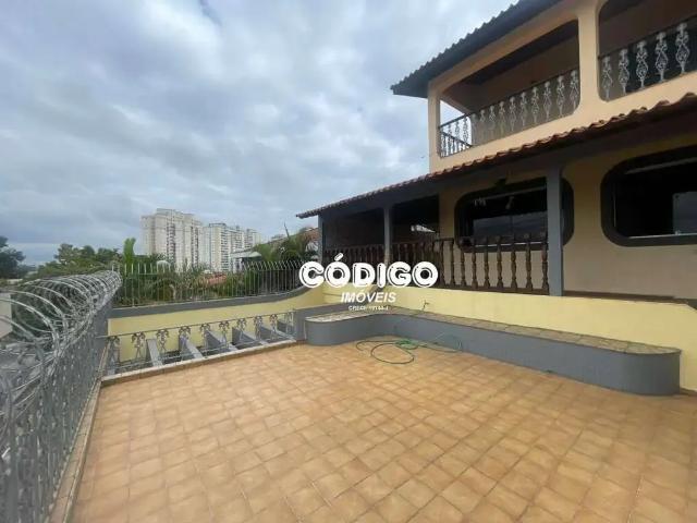Casa / Sobrado para Locação em Guarulhos/SP Vila Rosália 4 Quartos