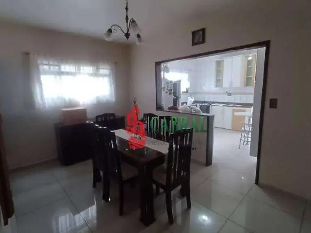 Casa / Sobrado para Locação em Guarulhos/SP Vila Rosália 4 Quartos