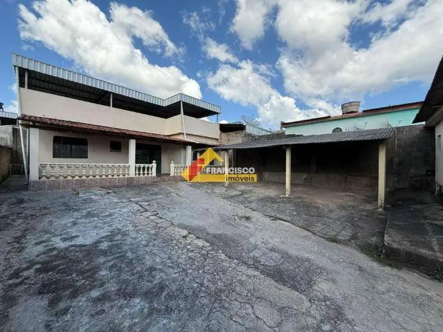 Casa / Sobrado para Locação em Divinópolis/MG Nações 3 Quartos