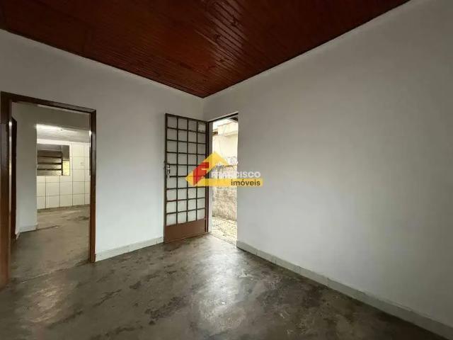 Casa / Sobrado para Locação em Divinópolis/MG Porto Velho 2 Quartos