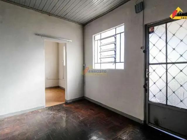 Casa / Sobrado para Locação em Divinópolis/MG Porto Velho 3 Quartos