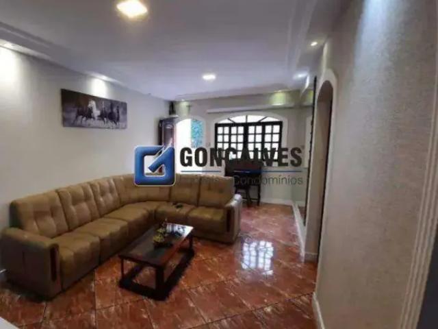 Casa / Sobrado para Locação em Diadema/SP Centro 4 Quartos