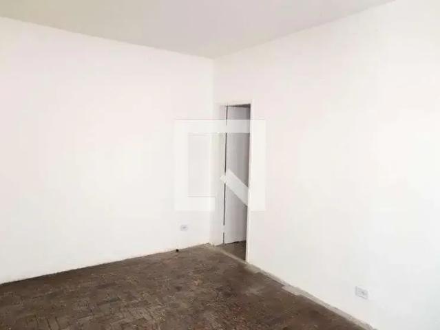 Casa / Sobrado para Locação em Diadema/SP Centro 1 Quartos